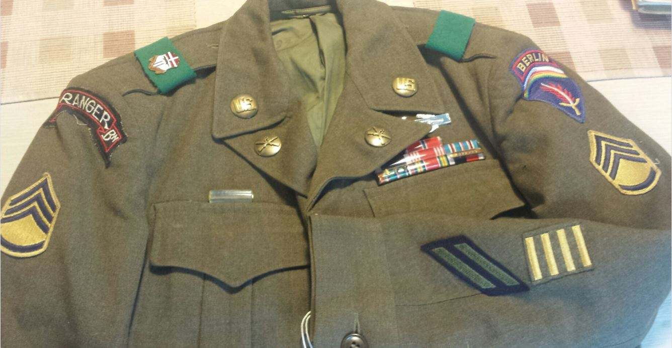 4th RANGER BN / 6th INF BN - THEATER MADE RIBBON RACK - UNIFORMS - U.S ...