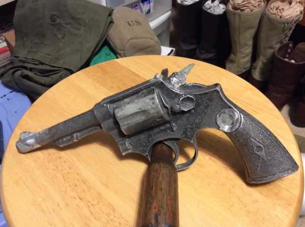 Repair of old pot metal dummy revolver - MISC MILITARIA - U.S ...