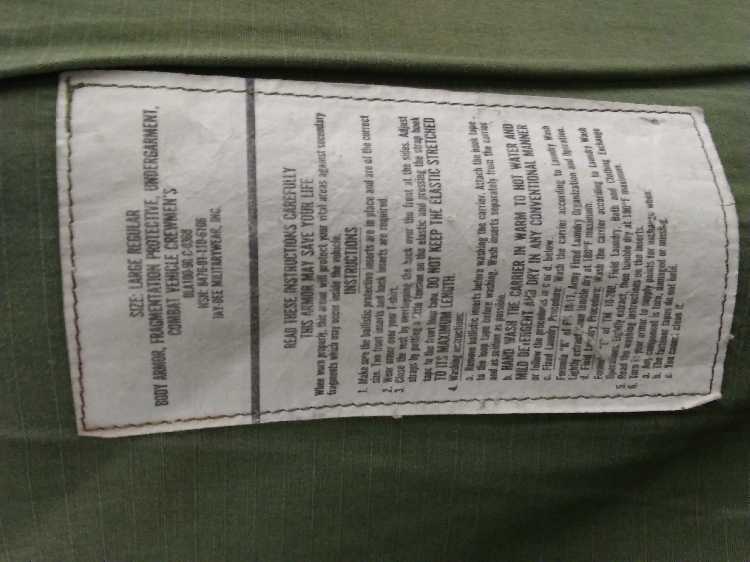 Vehicle crewman's armor vest with Natick label - BODY ARMOR - U.S ...