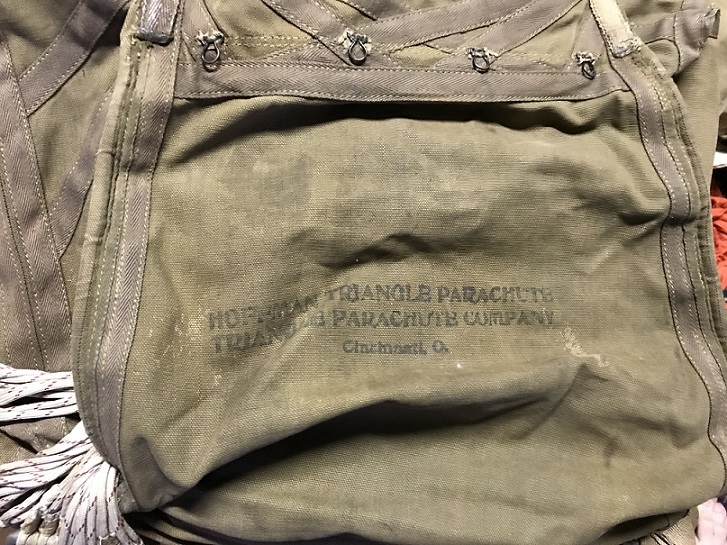 Hoffman Triangle Parachute - SURVIVAL GEAR - U.S. Militaria Forum