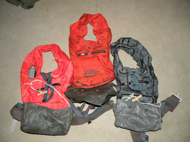 "Modern" USN life preserver belts 1950's & later - FIELD & PERSONAL ...