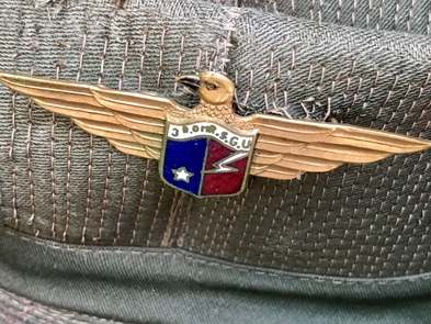 A Vietnam War era 20th Helicopter Squadron Pony Express patch - AIR ...