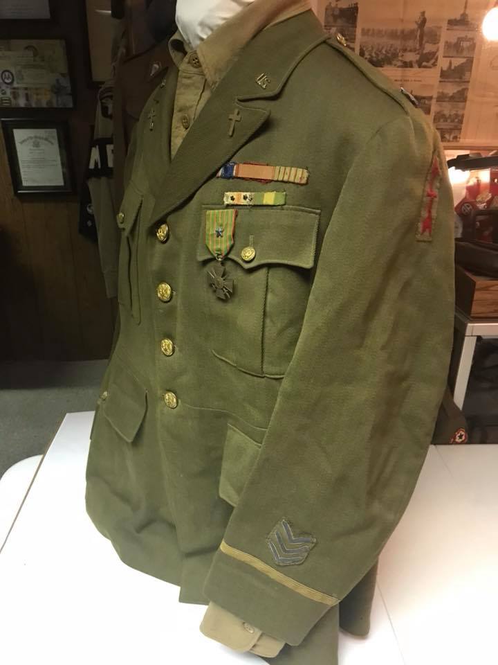 WWI Chaplain Uniform DSC - CHAPLAIN & MEDICAL UNIFORMS - U.S. Militaria ...