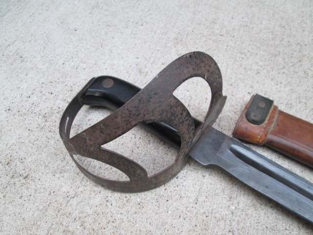 US Navy Cutlass or m1941 Dutch Klewang? - EDGED WEAPONS - U.S ...