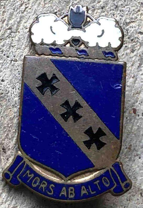 7th Bombardment Group Pin - BADGES, AWARDS, DUI, AND COLLAR BRASS - U.S ...