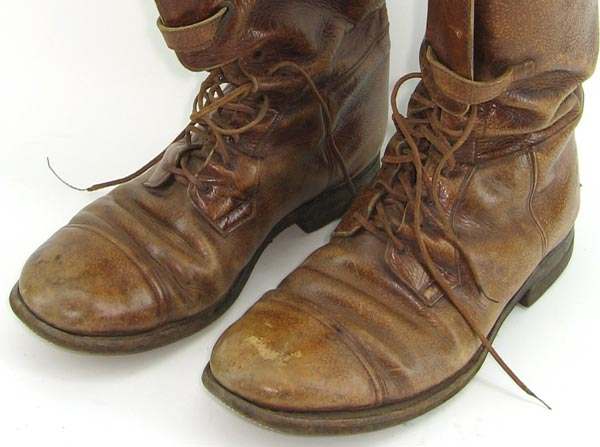 Are these M1940 mounted cavalry boots? - UNIFORMS - U.S. Militaria Forum
