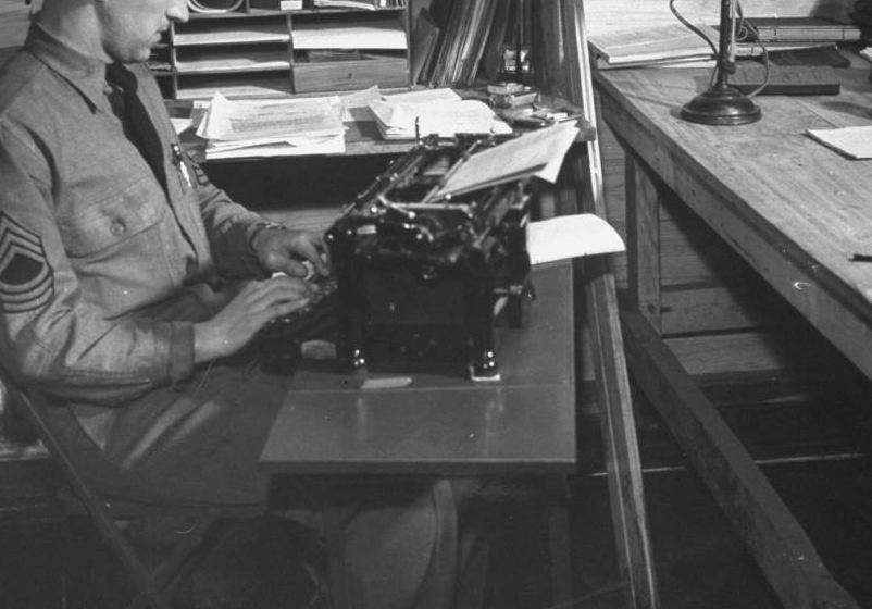 WW2 Office Furniture - FIELD & PERSONAL GEAR SECTION - U.S. Militaria Forum