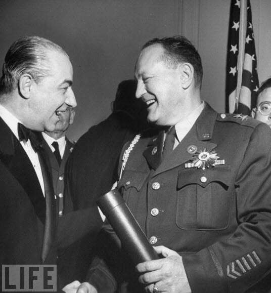 White House Pres Security Guard-Need ID Assistance - MISCELLANEOUS ...