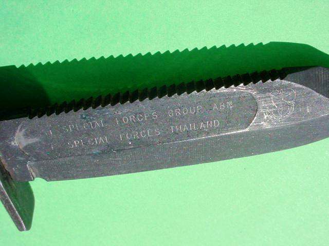 Presentation Jet Pilot Survival Knife - EDGED WEAPONS - U.S. Militaria ...