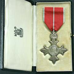 Real Presidential MOF w/Distinction for sale? - MEDALS & DECORATIONS ...