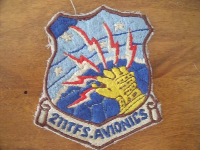 211th TFS Avionics - Thai made - Can't find any info on unit - CAN YOU ...
