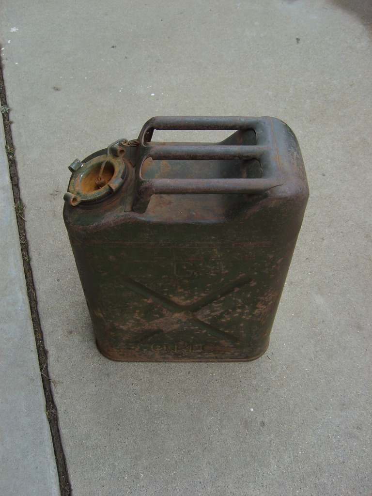 Old,Rusty Gas Can - MILITARY VEHICLES - U.S. Militaria Forum