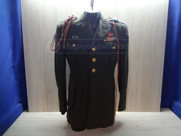 82nd 320th Glider Field Artillery Battalion officer uniform - UNIFORMS ...