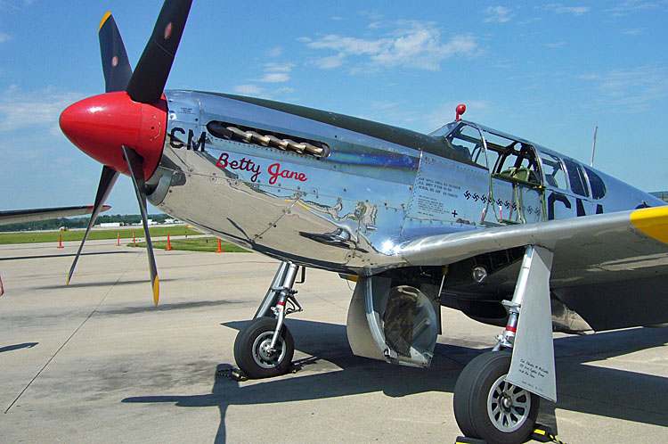 Collings Foundation P-51C at Omaha - MILITARY AIRCRAFT & AVIATION - U.S ...