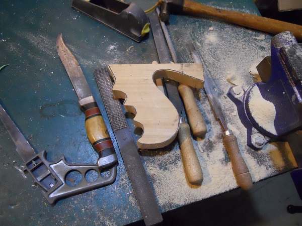 Thompson SMG Front Pistol Grip - Page 2 - FIREARMS - U.S. Militaria Forum