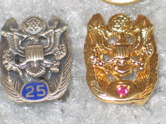 20 Year Service Pins - LAPEL BUTTONS (DISCHARGE & RETIREMENT FOR ...