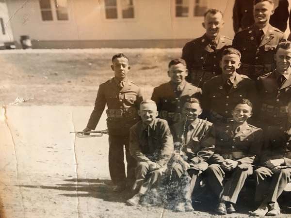 Company E, 158th Infantry 1941 - INDIVIDUAL & UNIT PORTRAITS - U.S ...