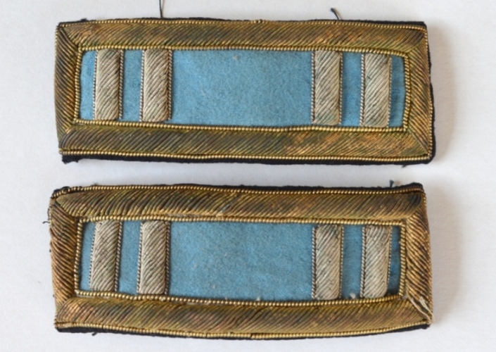 2nd Lt Shoulder Boards lot - (1866-1890) PLAINS INDIAN WARS - Westward ...