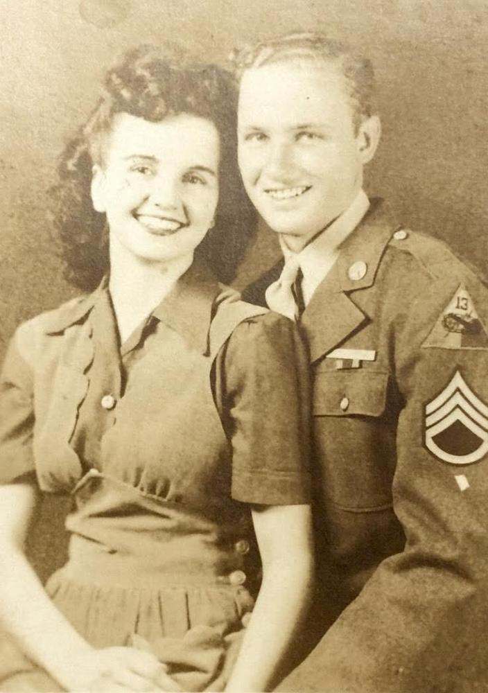 WWII Couples Studio Photos - Page 4 - INDIVIDUAL & UNIT PORTRAITS - U.S ...