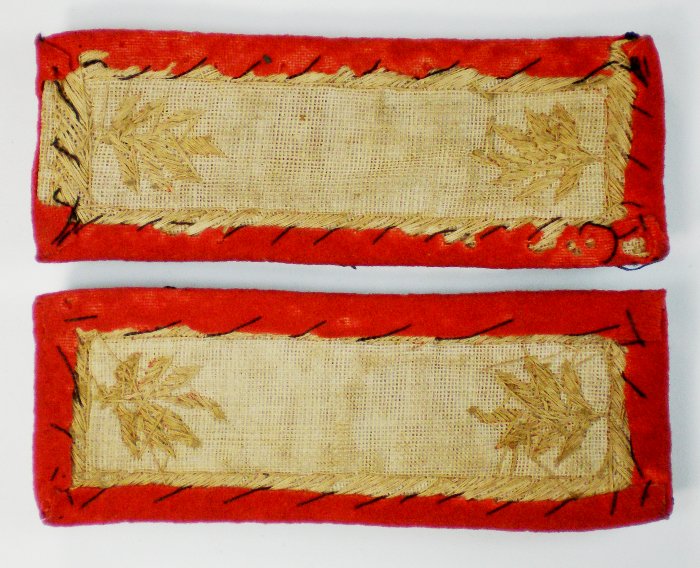 Can anyone assist with dating these shoulder straps? - ARMY AND USAAF ...