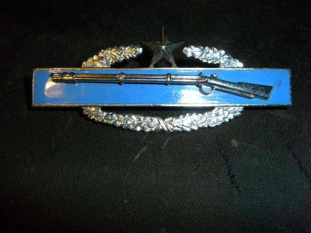 who made this CIB? - COMBAT / EXPERT INFANTRY BADGE - U.S. Militaria Forum
