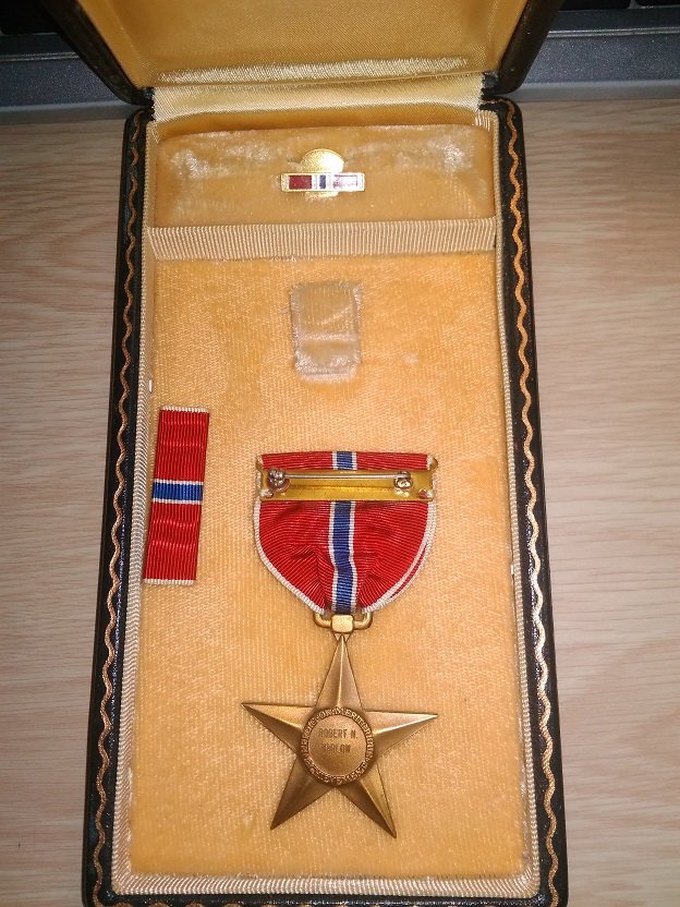 Opinions Please On This KIA Engraved Bronze Star - MEDALS & DECORATIONS ...