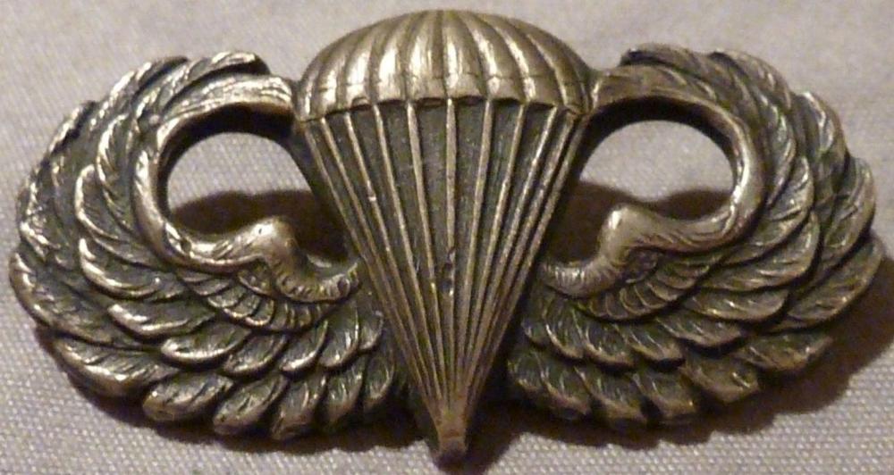 Help me identify these Jump Wings - Italian made 800 GP - AIRBORNE ...