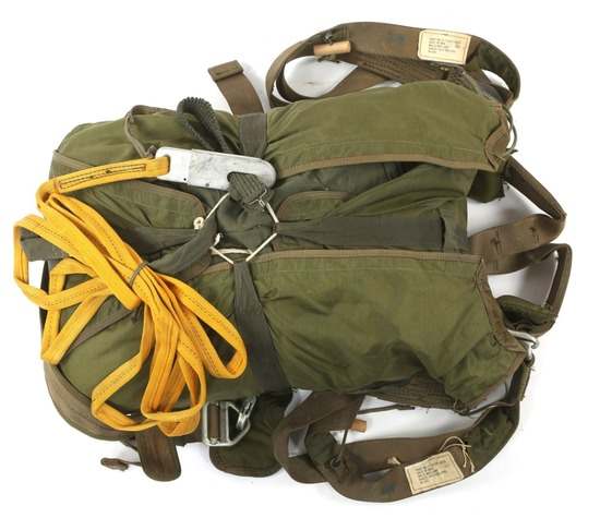 1975 dated uncut MC1-B parachute complete, packed. - GROUND CREW ...