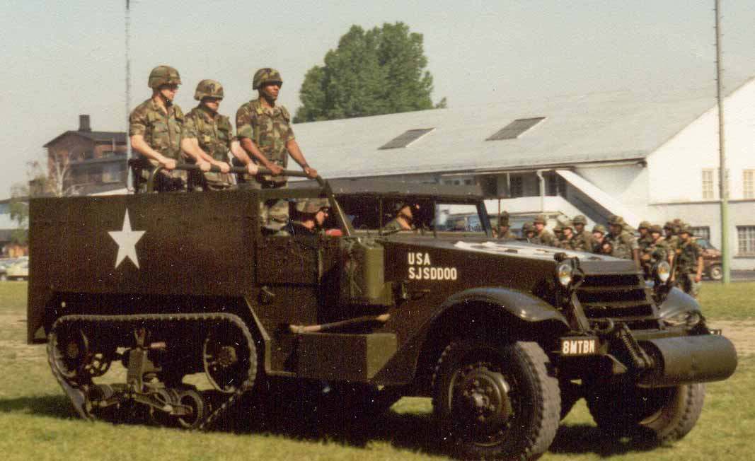 I would like to buy a tank, please, certainly Sir. - MILITARY VEHICLES ...