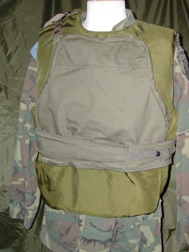 Vietnam War US Army Body Armor - FIELD & PERSONAL GEAR SECTION - U.S ...