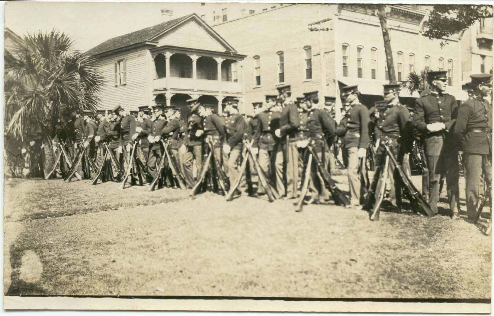 Photo's from pre WW1 to 1930's ? - EPHEMERA, PHOTOGRAPHS & MILITARY ...