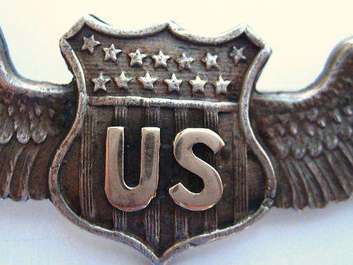 POSSIBLE DUnHAM WWI WING ORIGINAL? cast reproduction - WING BADGES - U ...
