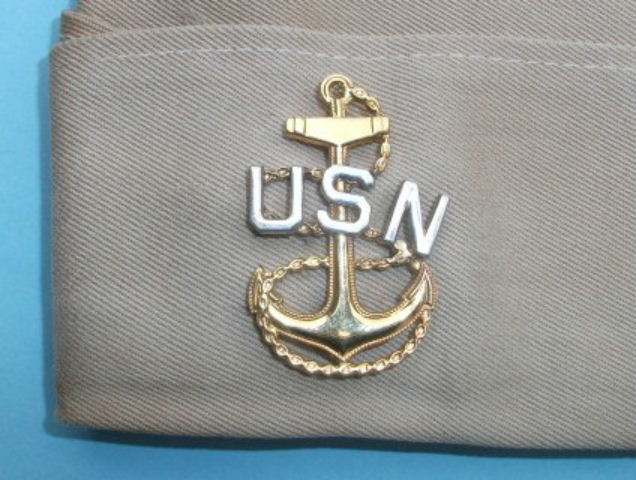 Three different WW2 USN garrison caps. - NAVAL & SEA SERVICE UNIFORMS ...