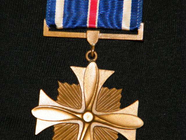 How do you determine if it is a Navy DFC or Army DFC? - MEDALS ...