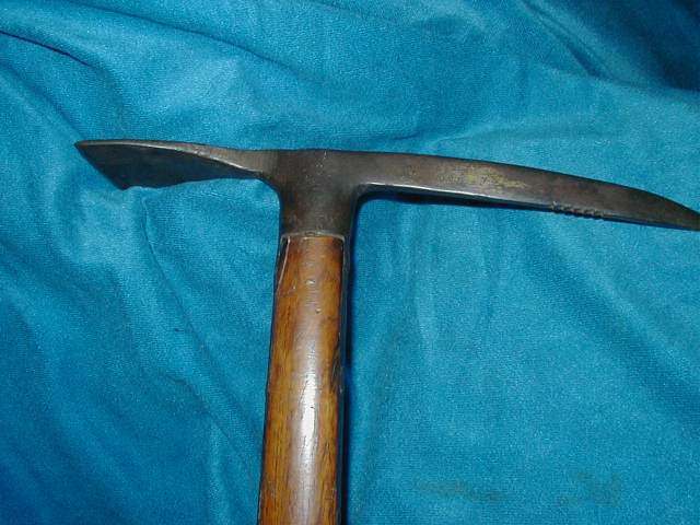 Ames Mountain Ice Axe - EDGED WEAPONS - U.S. Militaria Forum