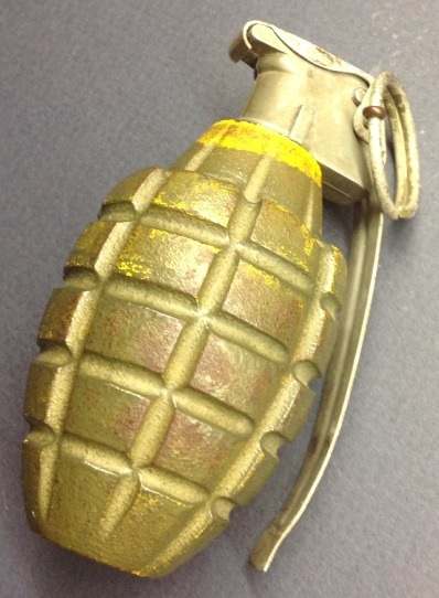 RFX Mk II grenade, Green over yellow, solid bottom, oh, yeah ...