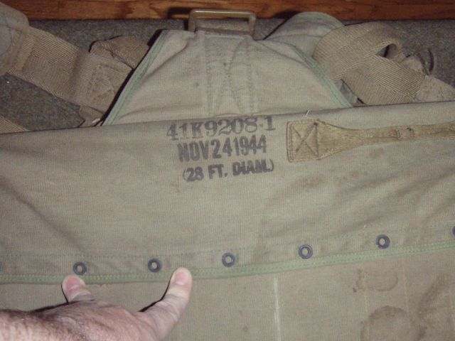 WWII T-5 Parachute With T-7 Harness And Camouflage Chute - SURVIVAL ...
