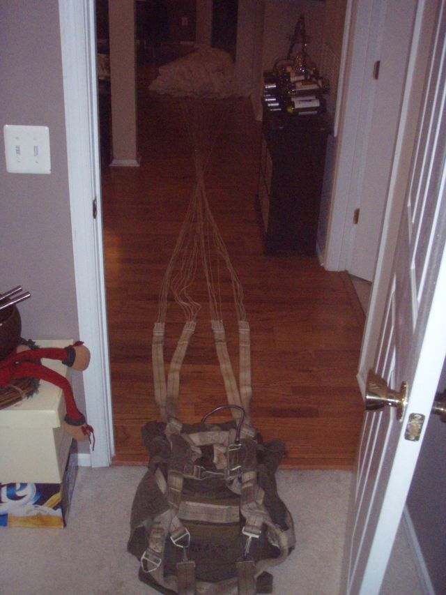 B-8 Army Air Force Parachute WWII Dated - SURVIVAL GEAR - U.S ...