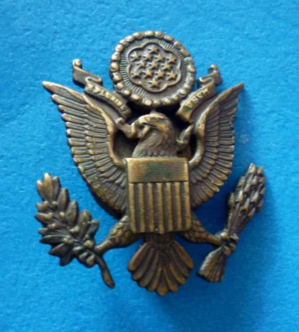 Cap Badge or Collar Insignia? - ARMY (INCLUDING USAAC/AAF) - U.S ...