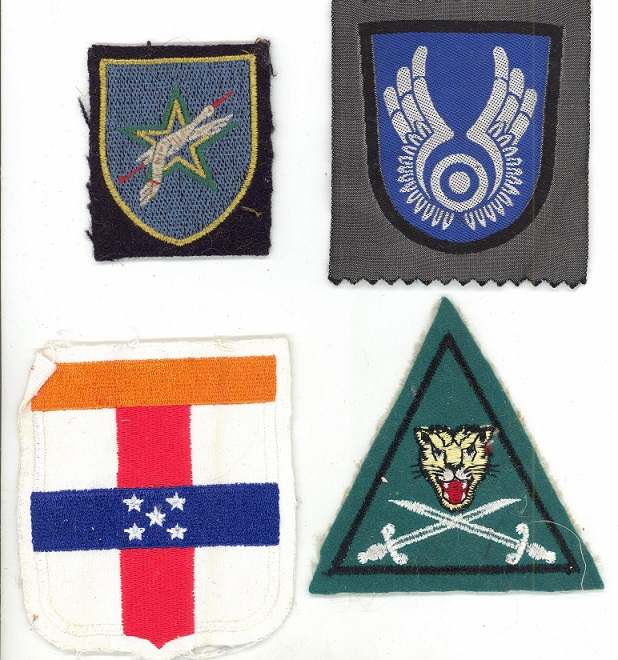 need help with ID of some unknown patches - CAN YOU IDENTIFY THIS PATCH ...