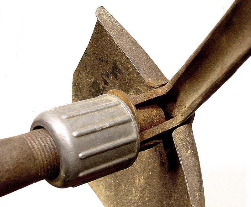 Very Unusual Ames 1945 Intrenching Shovel - FIELD & PERSONAL GEAR ...