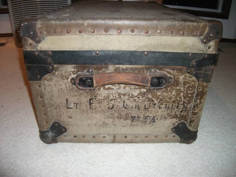Officer's Steamer Trunk style Foot Locker. 1st Div. 7th F.A. - (1917 ...
