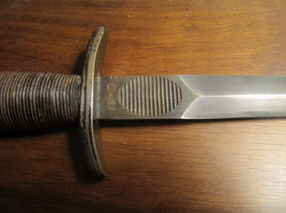 Case Dagger (v42) for study - EDGED WEAPONS - U.S. Militaria Forum