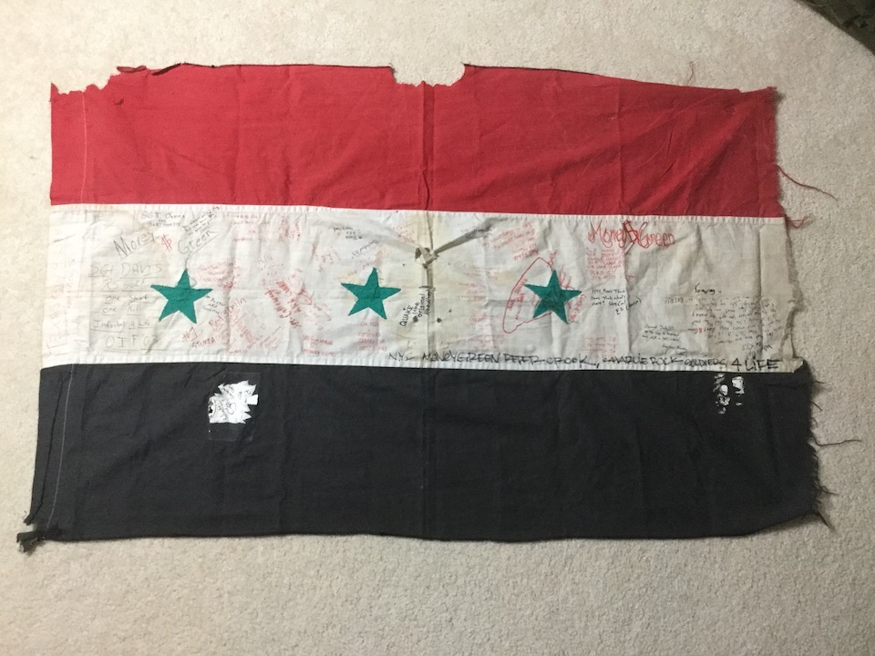 Captured Iraqi Flag Signed - SPOILS OF WAR - U.S. Militaria Forum