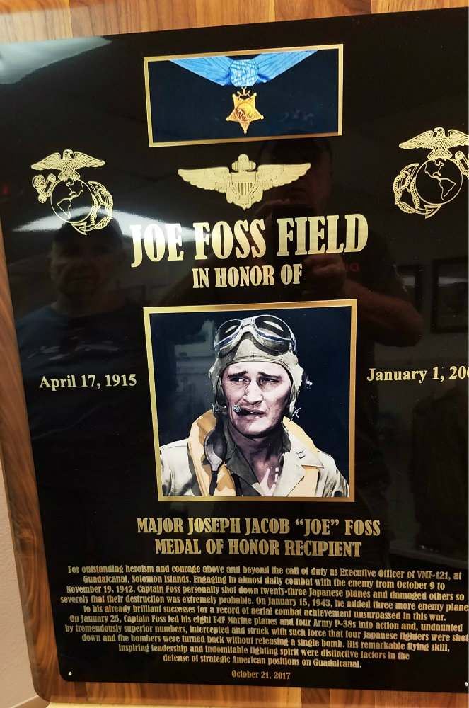 JOE FOSS EXHIBIT - MEDALS & DECORATIONS - U.S. Militaria Forum