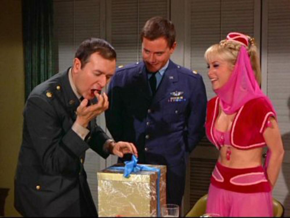 Bill Daily, age 91, "Major Healey" in "I Dream of Jeannie", US Army ...