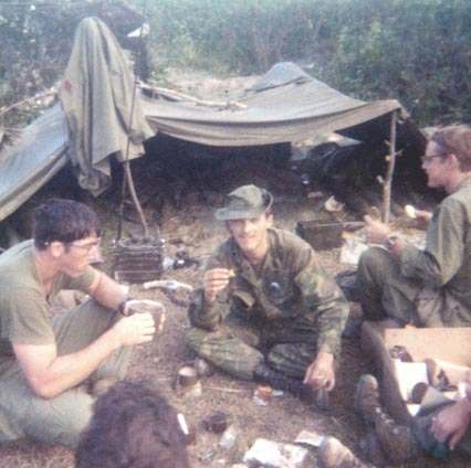 Regular Army Units ERDL Photos - CAMOUFLAGE UNIFORMS - U.S. Militaria Forum