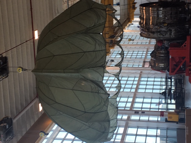 1975 dated uncut MC1-B parachute complete, packed. - GROUND CREW ...