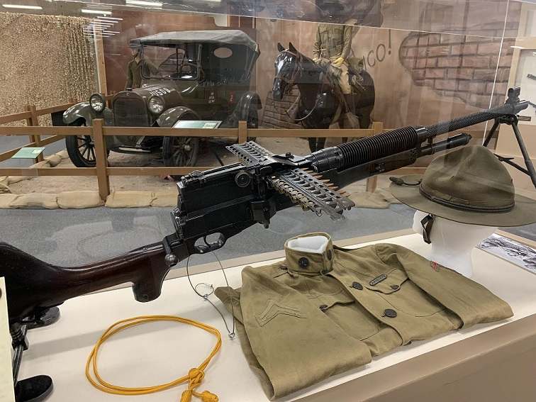 1909 Benet-Mercie Machine Rifle Video - (1898-1916) SPANISH AMERICAN ...