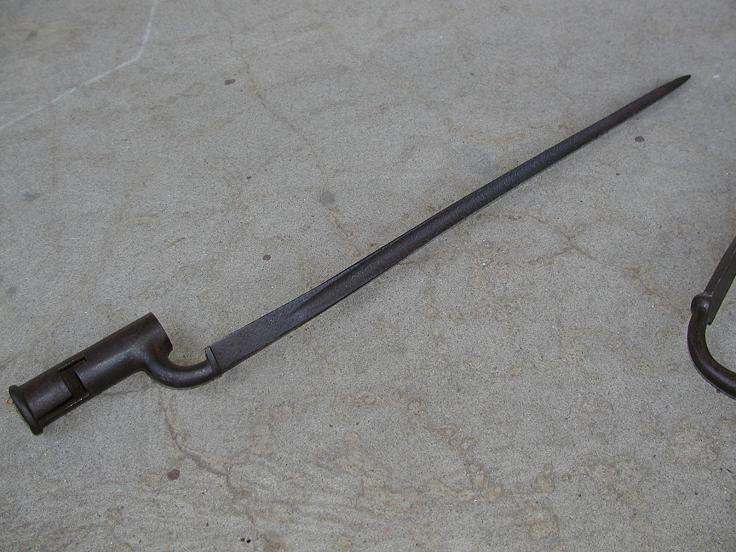 MORE EARLY SOCKET BAYONETS - EDGED WEAPONS - U.S. Militaria Forum